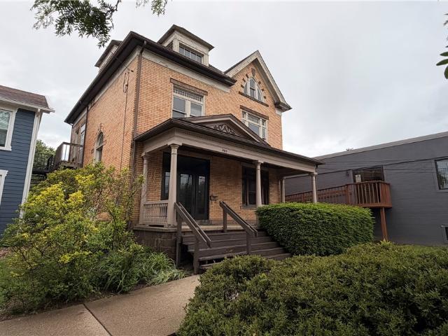983 Third Street