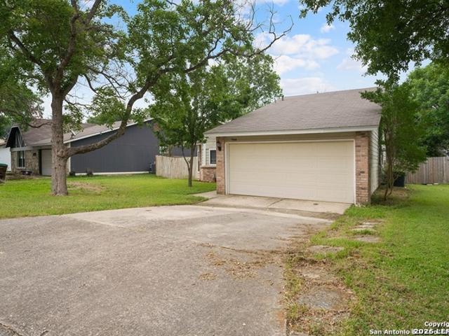 9844 Fortune Ridge Dr
