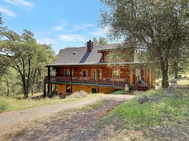 9844 Township Rd, Browns Valley, CA 95918