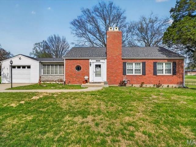 9845 E Concord Rd, Saint Louis, MO 63128