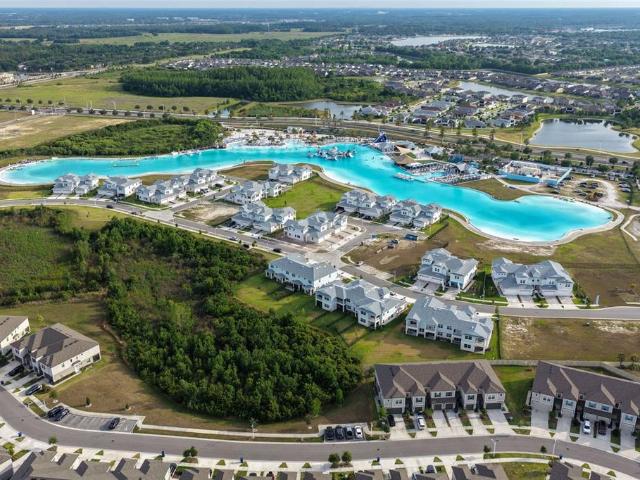 9845 Shoreline Vw Way, Wesley Chapel, FL 33545 | MLS #TB8516