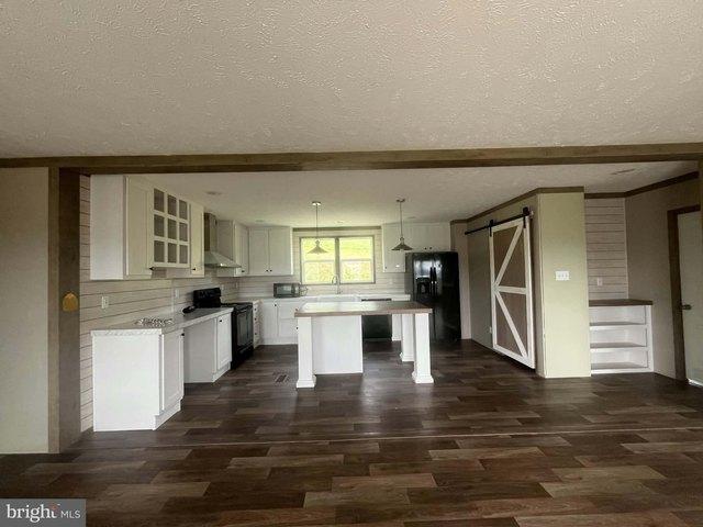 9848 Lower Timber Ridge Rd, Riverton, WV 26814