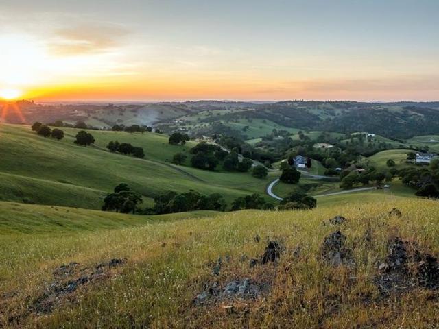 9840 New Chicago Rd, Drytown, CA 95699
