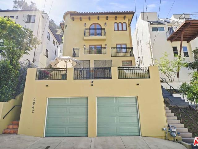 9842 Portola Drive