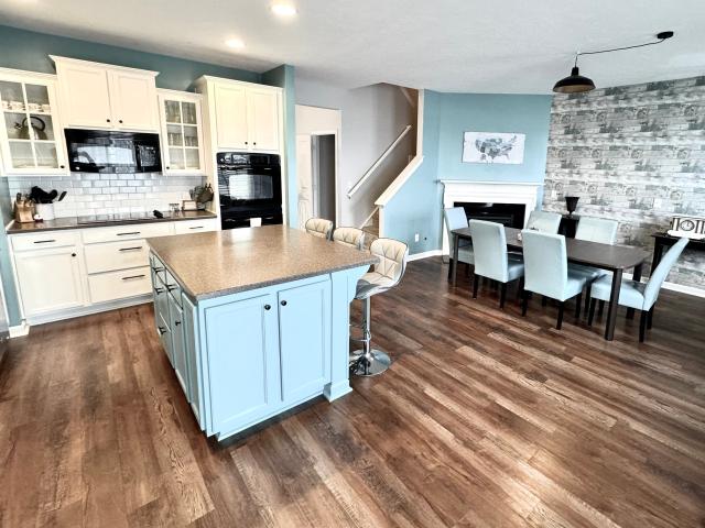984 Bard Ln, Carmel, IN 46032 | MLS #22081