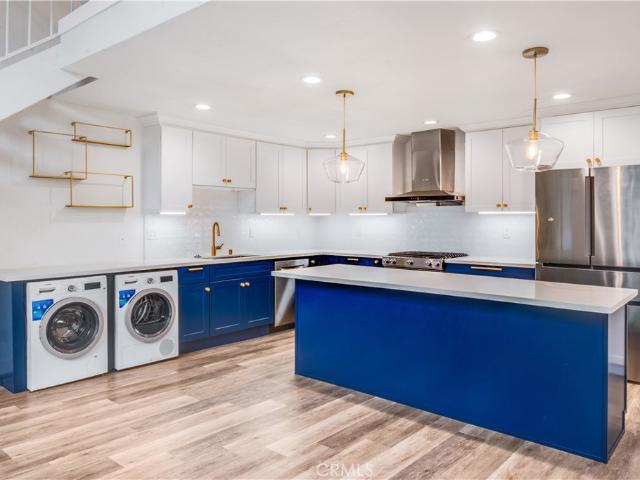 984 Granville