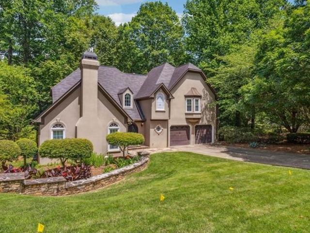 984 Forest Pond Ct, Marietta, GA 30068