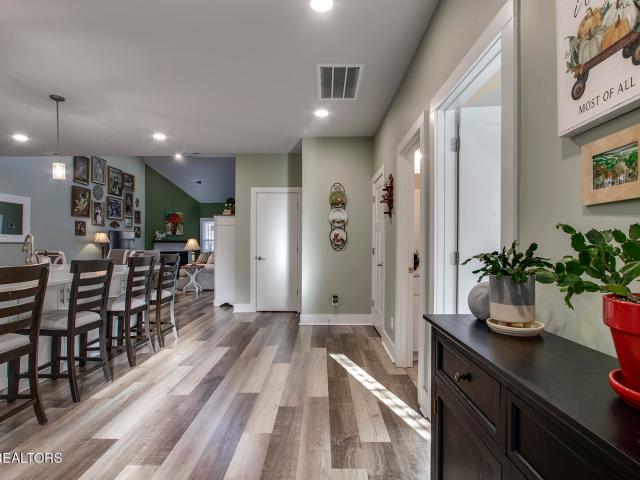 984 Meadow Walk Lane