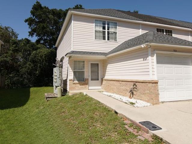 984 Scenic Oak Ln, Fort Walton Beach, FL 32547