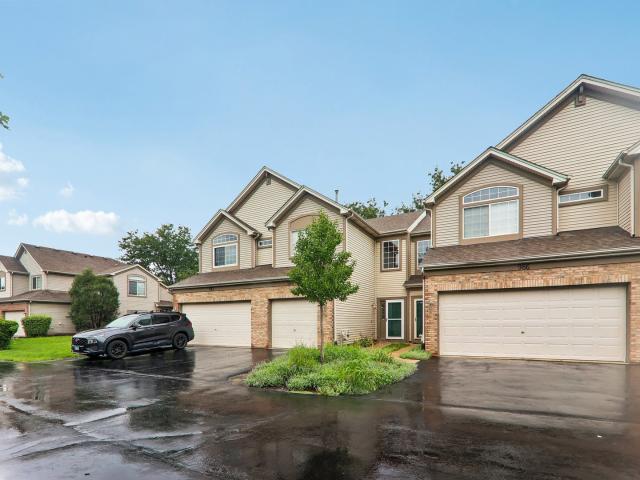984 Parkhill Circle