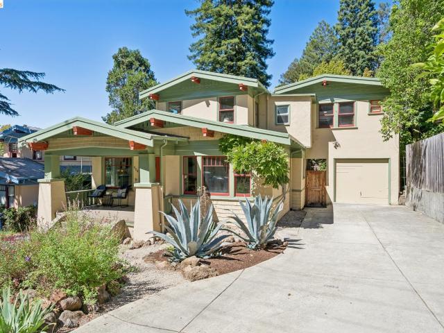 984 Regal Rd