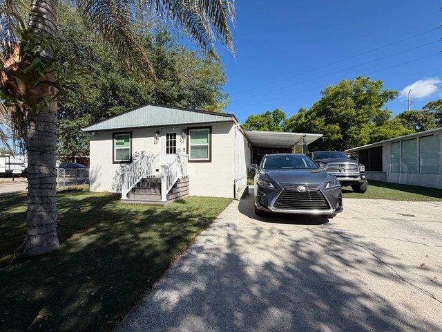 9855 Elm Way, Tampa, FL 33635