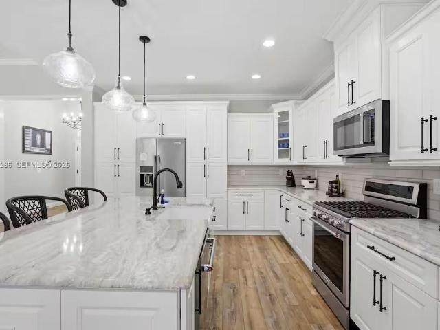 9855 SW 125th Ter, Dunnellon, FL 34432 | MLS #A12040