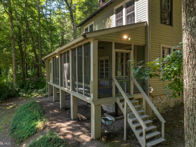 9856 Golf Course Road