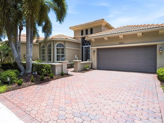 9857 Via Grande W, Wellington, FL 33411