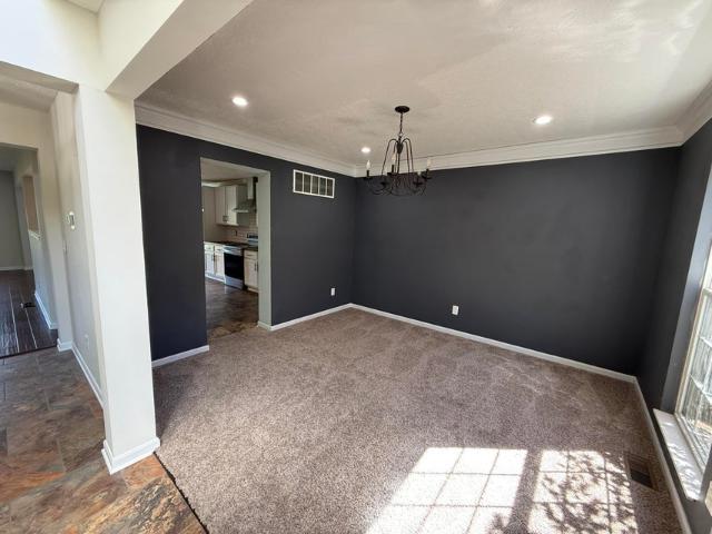 9858 Burleigh Lane