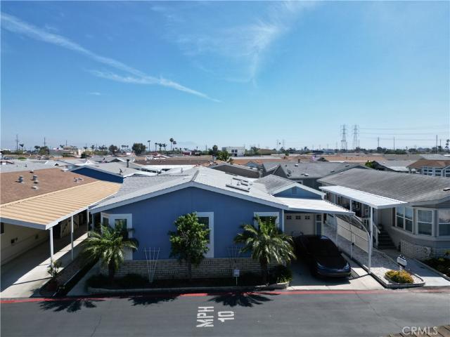 9850 Garfield Huntington Beach, Unit 35, Huntington Beach, CA 92646 | MLS #OC26103 | Compass