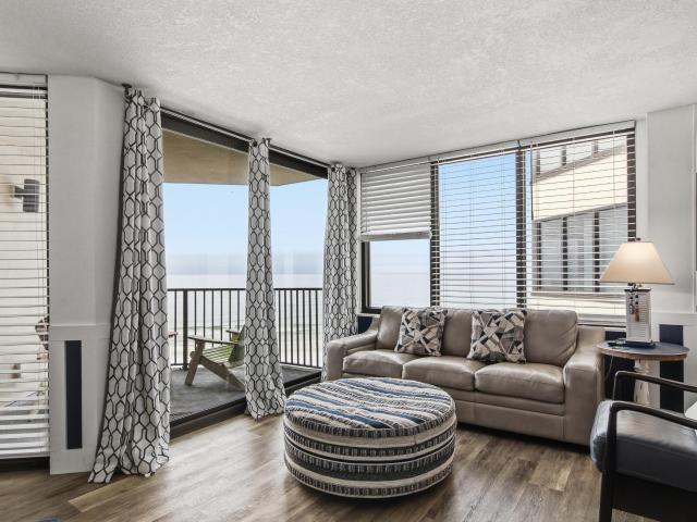 9850 S Thomas Dr, Unit 707W, Panama City, FL 32408 | MLS #785437 | Compass