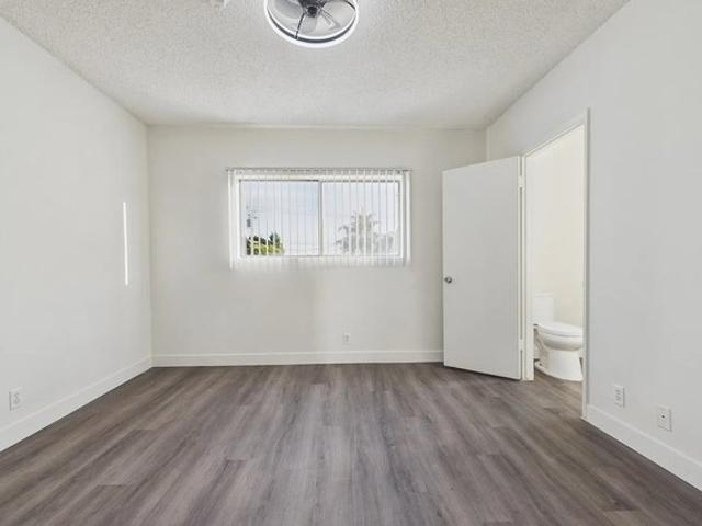 9853 Cedar St, Bellflower, CA 90706