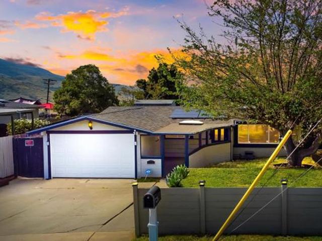 9853 Ivanho St, Spring Valley, CA 91977