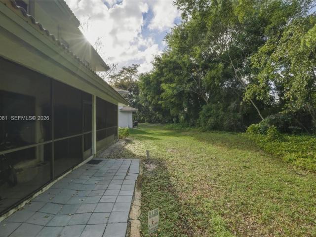 9853 Riverside Dr, Unit 824, Coral Springs, FL 33071 | MLS #A11974