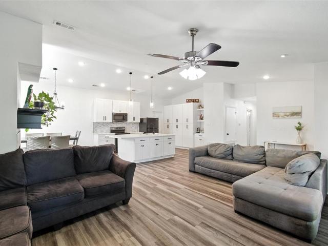 9853 Sophora Cir, Dallas, TX 75249 | MLS #21298