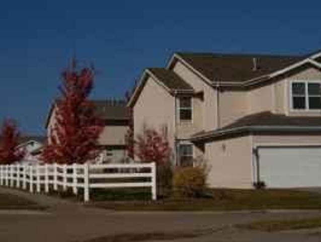 $985 / 3br Sharp 3 Bedroom 2.5 Bath in awesome SW area! 22nd Court map