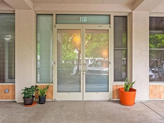 985 Doubles Dr Apt 110, Santa Rosa, CA 95407