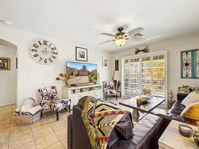 985 e stardust way