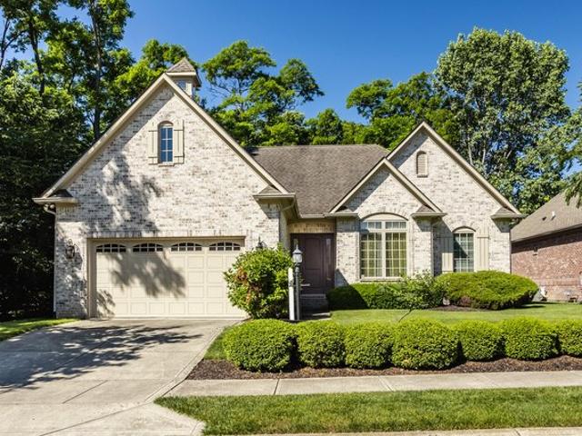 985 Oscar Ln, Carmel, IN 46032
