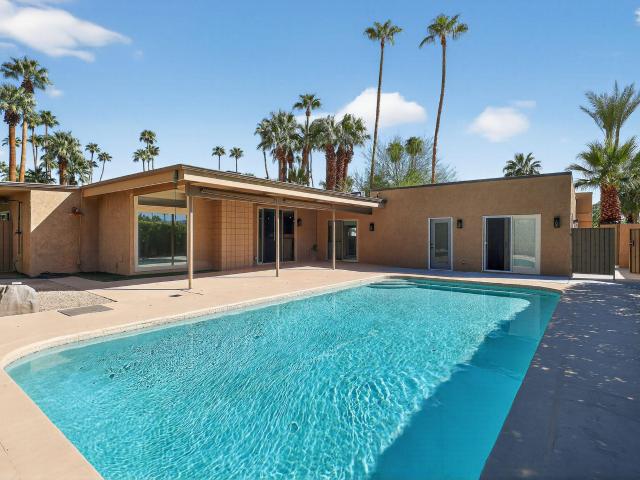 985 N Tuxedo Cir, Palm Springs, CA 92262 | MLS #219136 | Compass