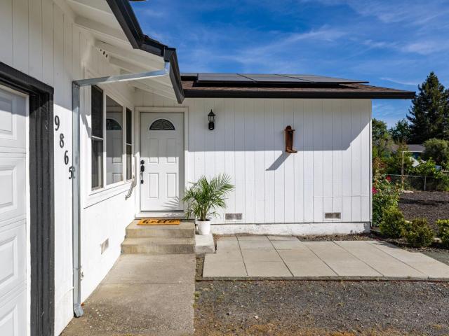 9865 Sun Ray Pl, Windsor, CA 95492 | Compass