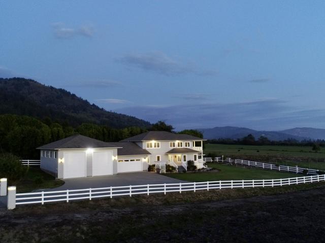 98694 woodriff ln