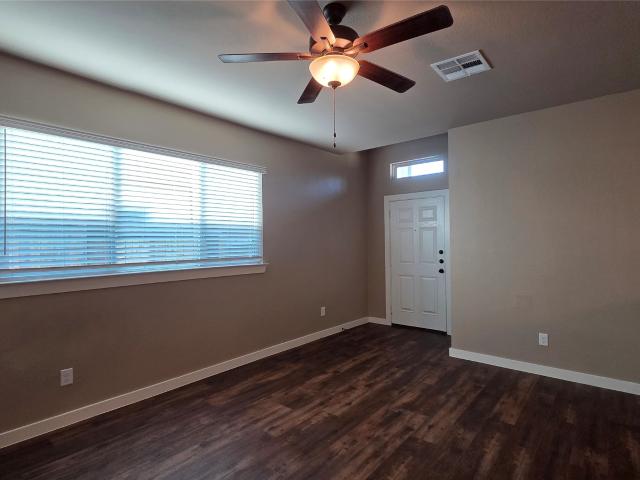 9860 Grosbeak Lane