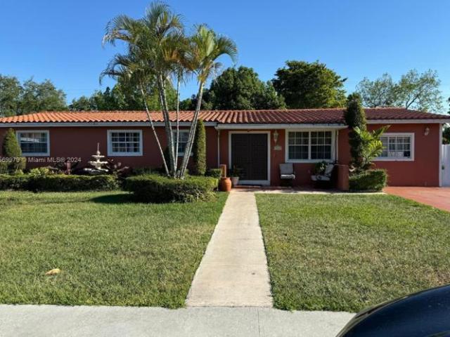 9860 SW 35th Terrace, Miami, FL 33165