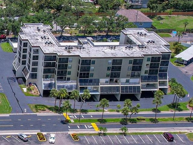 9860 62nd Ter N Apt 1047, Saint Petersburg, FL 33708