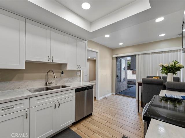 9861 Newport Way