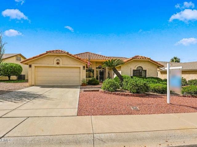 9863 W Menadota Dr, Peoria, AZ 85382