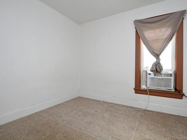 986 Galtier Street