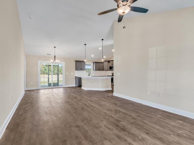 986 Inglewood Dr