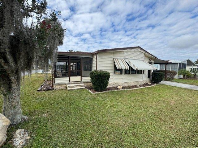 986 S Sitting Rock Pt, Homosassa, FL 34448