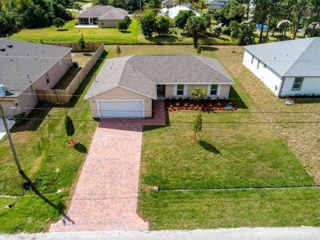 986 SW Romaine Ln, Port Saint Lucie, FL 34953