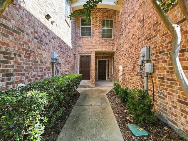 9878 Wake Bridge Drive