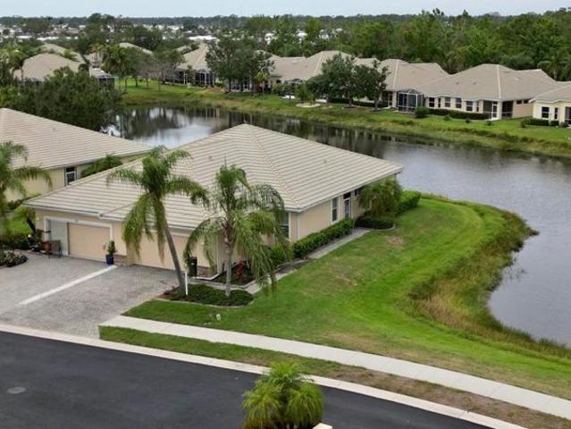 9879 Hawk Nest Ln, North Port, FL 34287