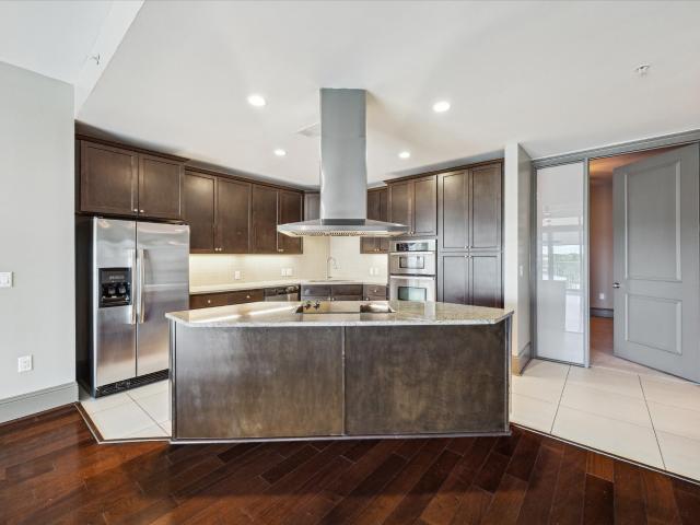 9870 Gaylord Dr, Unit 726, Houston, TX 77024 | MLS #58702 | Compass