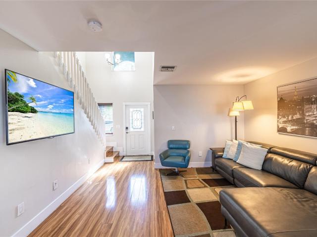 9871 NW 2nd Ct, Plantation, FL 33324 | MLS #F10530