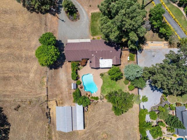 9871 Deschutes Road