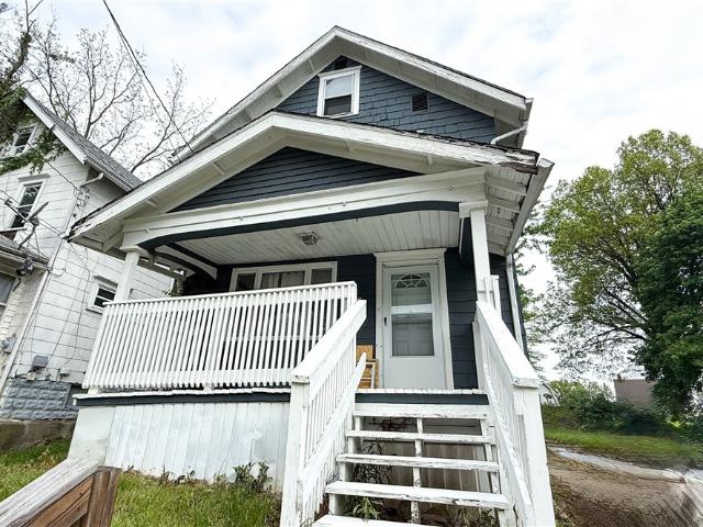 987 Boone Street