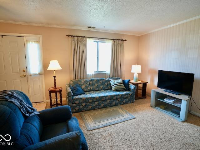 987 Greenwood Trail W