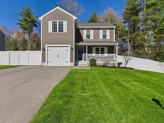 987 Dighton Woods Cir, Dighton, MA 02715